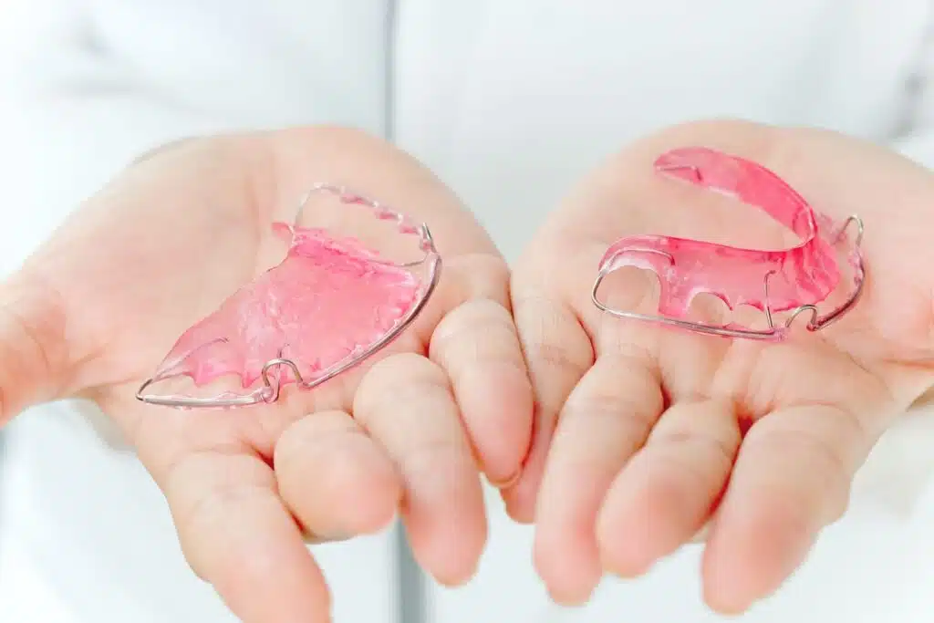 Can Retainers Shift Teeth Back ? Hilton Diminick Orthodontics